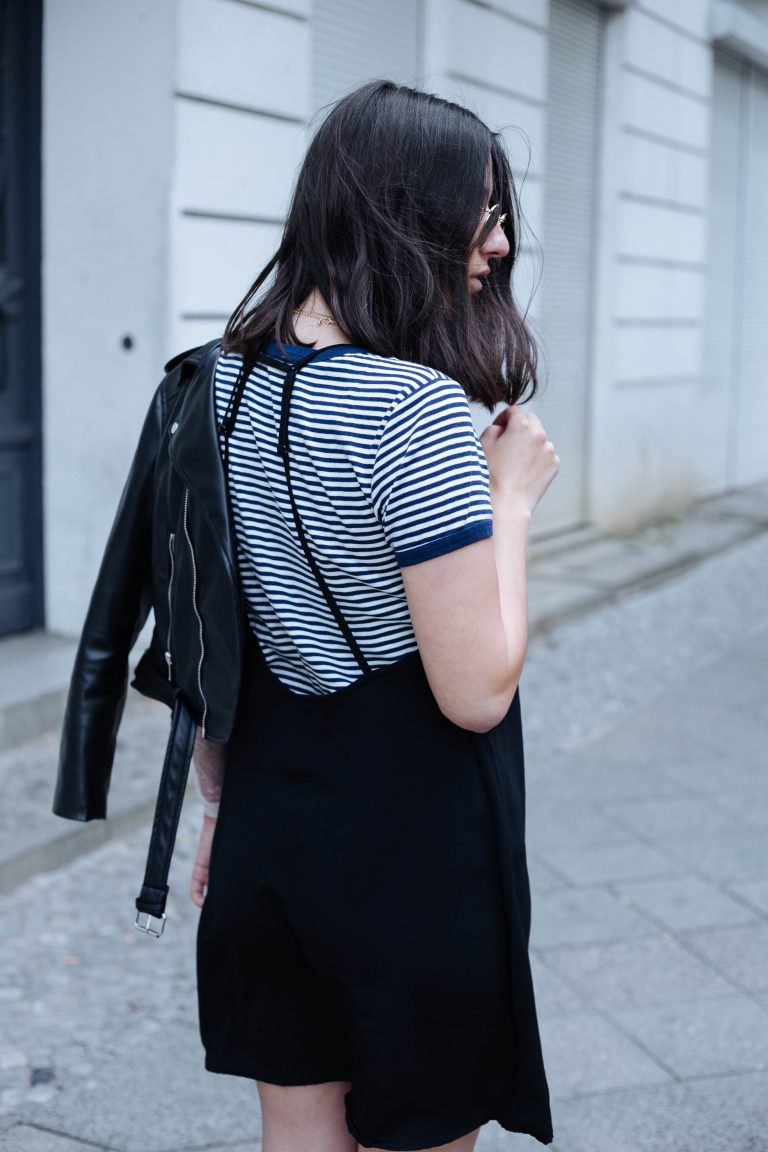 Tshirt & Dress - Going Back in Time | Basic Apparel